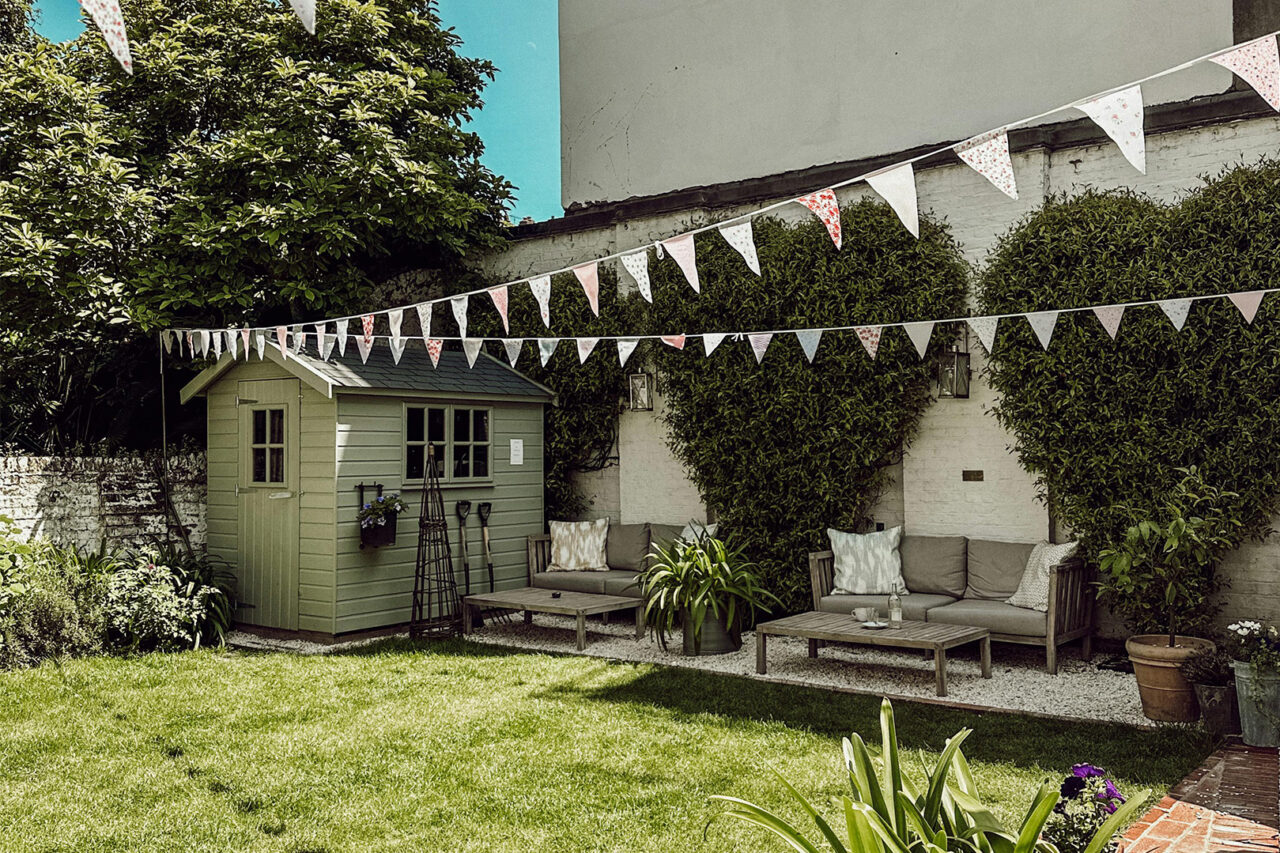 15 garden privacy ideas: solutions for overlooked gardens - OnTheMarket ...